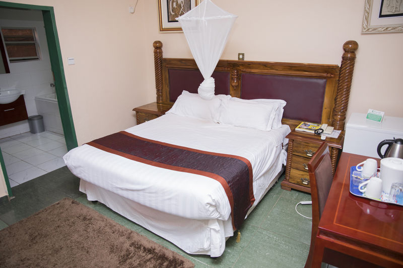 Cross Roads Lodges – We Lead, Others just follow